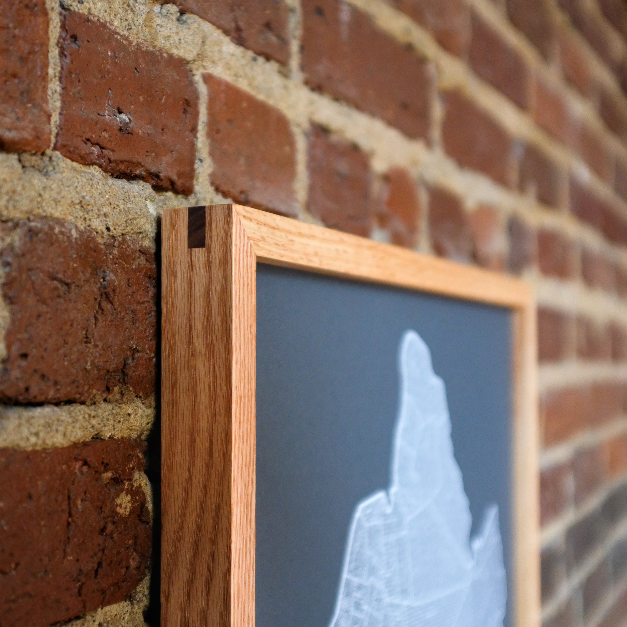 Craftsman Frame | Glassless Thin Walnut/Oak Poster Frame – Native Maps